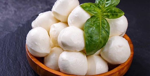 Mozzarella Cheese | Dairy & Fresh | Benina Kuwait | Premium Food ...
